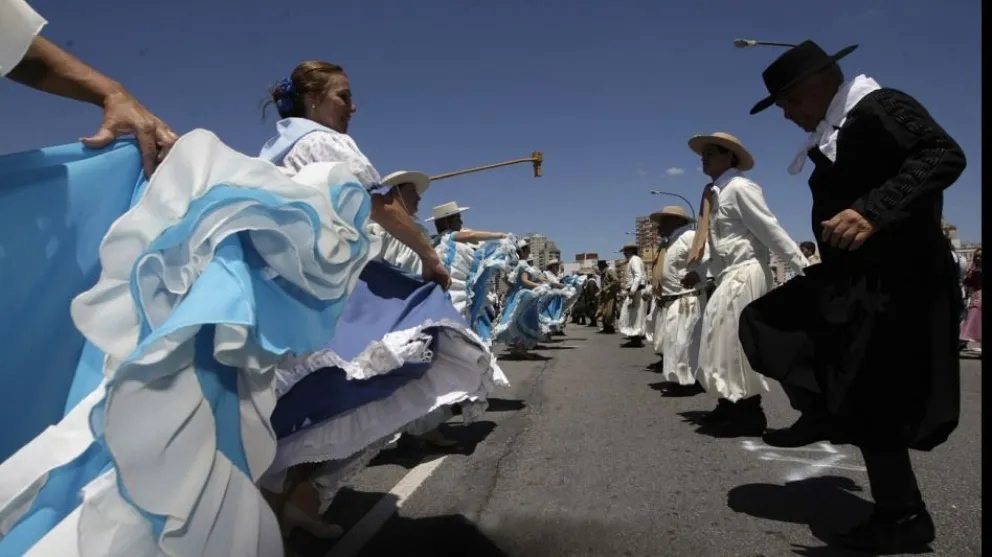 Todo listo para el “Gran Pericón Nacional” - En Linea Noticias