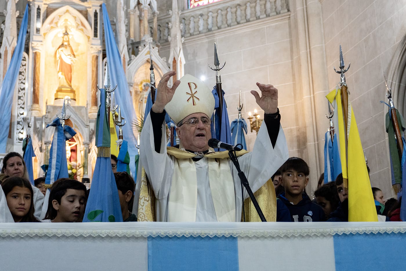 El Obispo Salaberry presidió el Te Deum del 25 de Mayo - En Linea Noticias