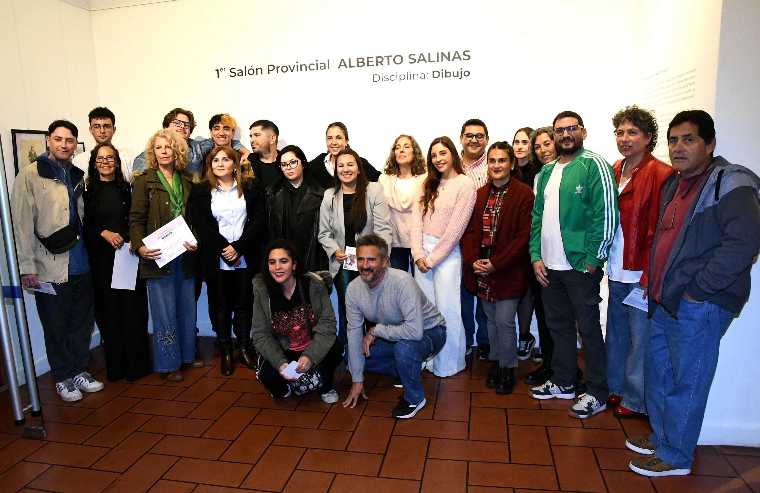 Nota con Video: Inauguraron el 1° Salón Provincial de Dibujo "Alberto ...